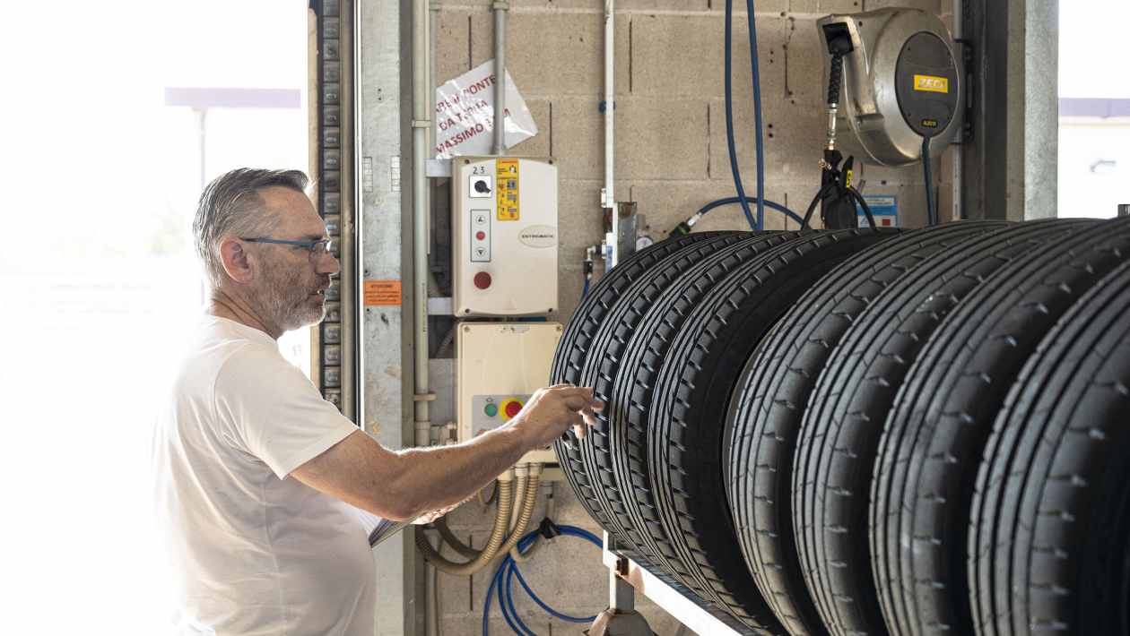 Tyre test: results by category | Auto Express