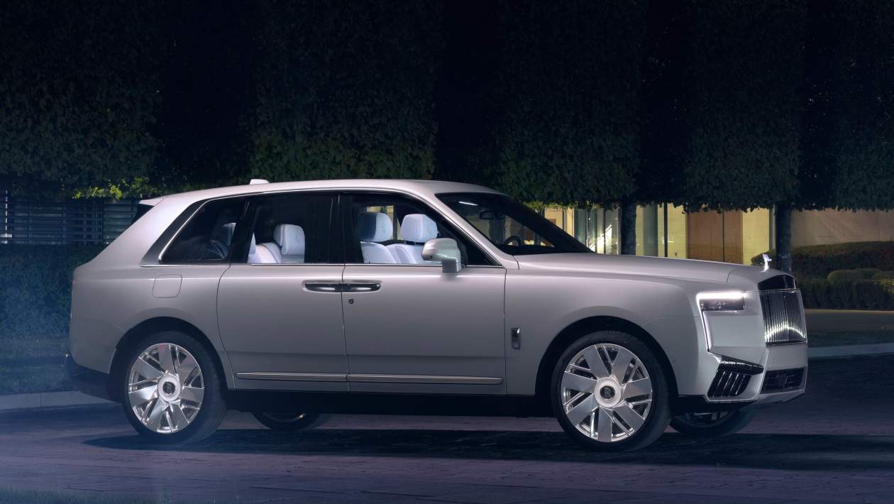 Rolls-Royce Cullinan Cosmos one-off commission looks to the stars - The ...