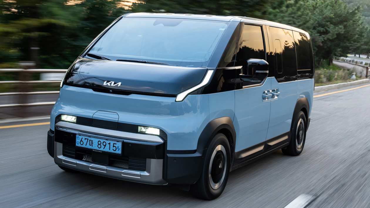 KIA PV5 Electric Estate 120kW Essential Long Range 71kWh 5dr Auto ...