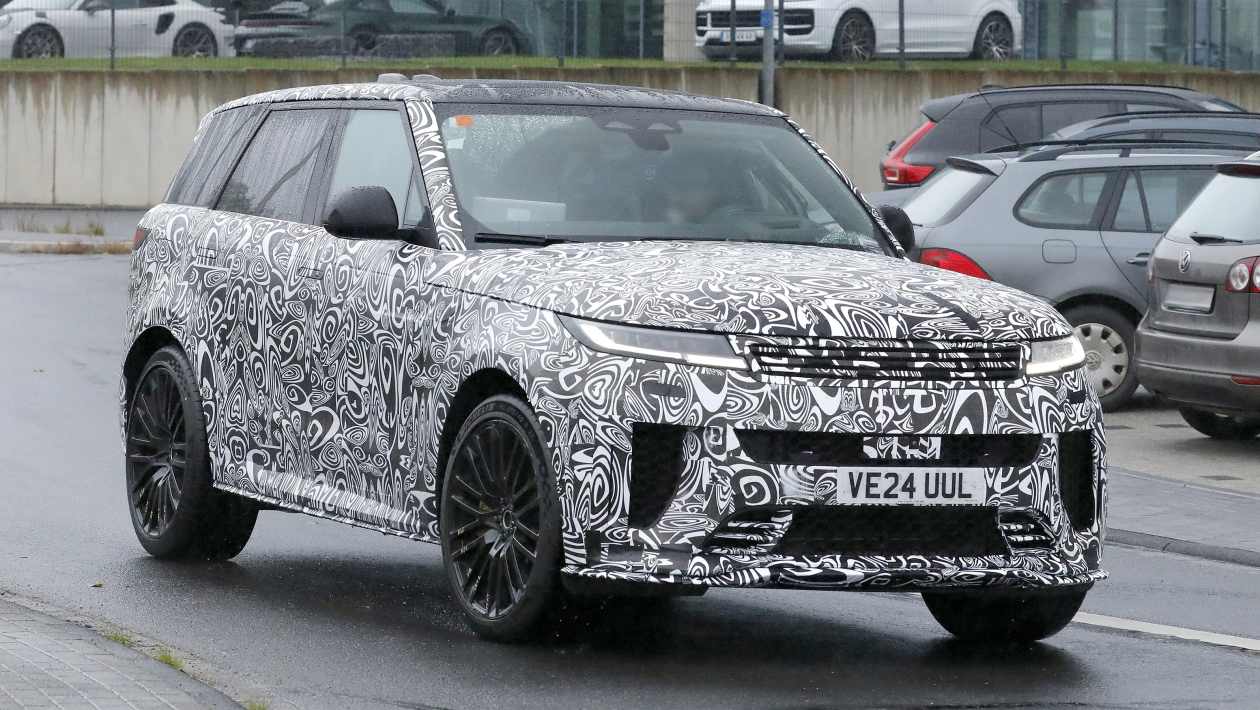 Updated Range Rover Sport SV spotted – more aggression to match Aston ...