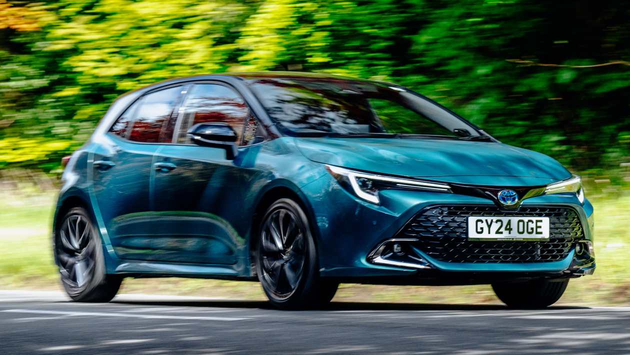 corolla hatchback uk