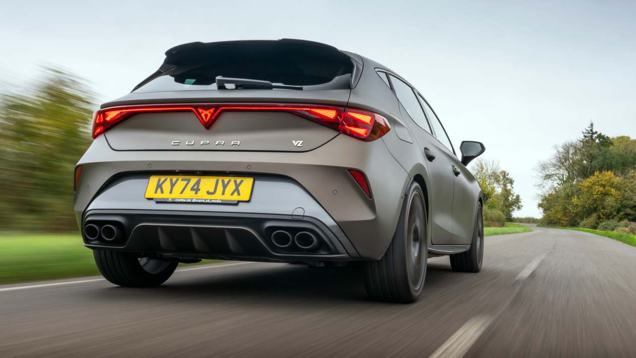 Cupra Leon 300 Fast Fleet test – living with Spain's 300bhp hot hatch | evo