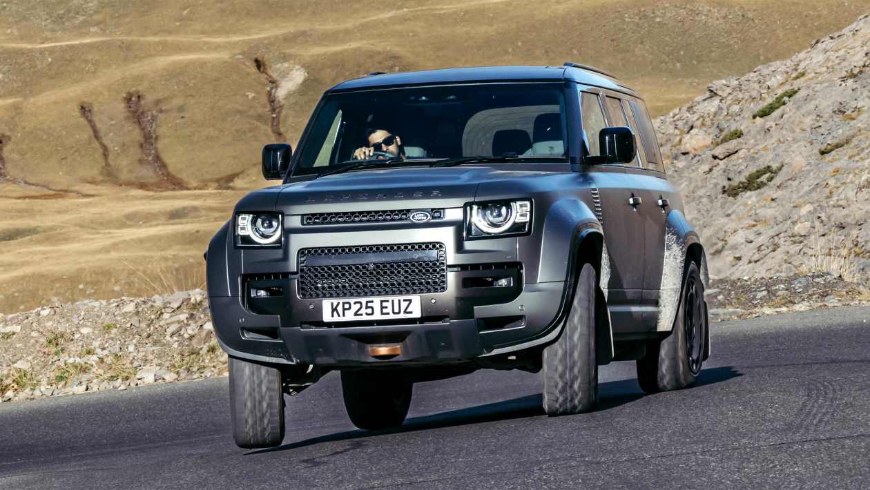 Land Rover Defender Octa – pictures | evo