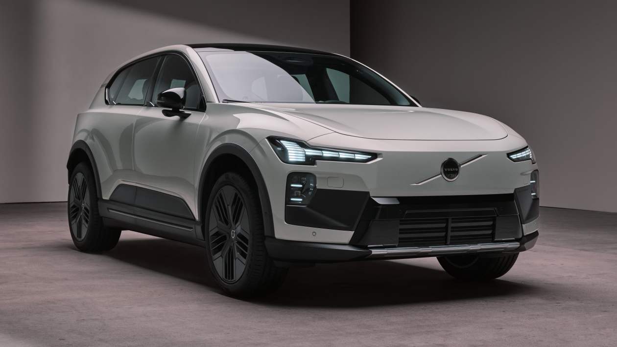 Sporty Volvo EX60 coupe-SUV ruled out with focus on rugged Cross ...