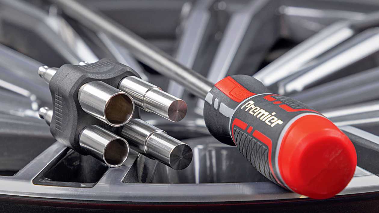 Sealey WheelEazy Wheel Fitting & Alignment Tool review | Auto Express