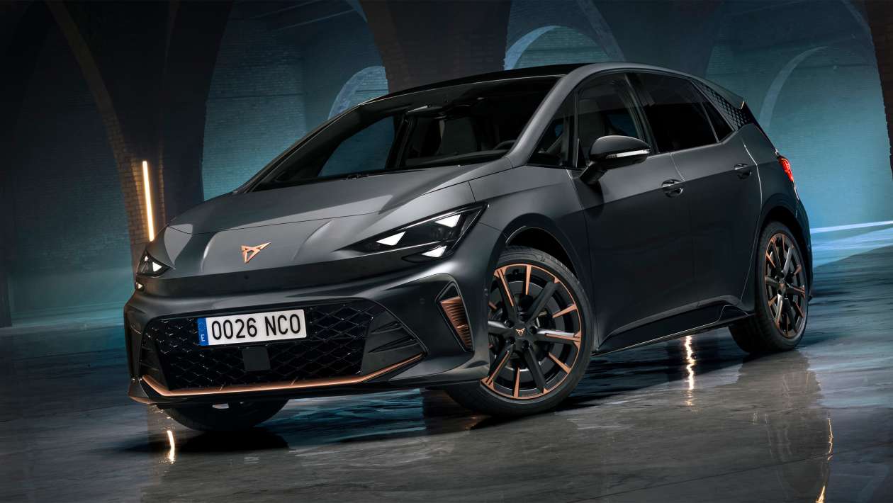 New Cupra Born arrives as a feistier Volkswagen ID.3, with bucket seats ...