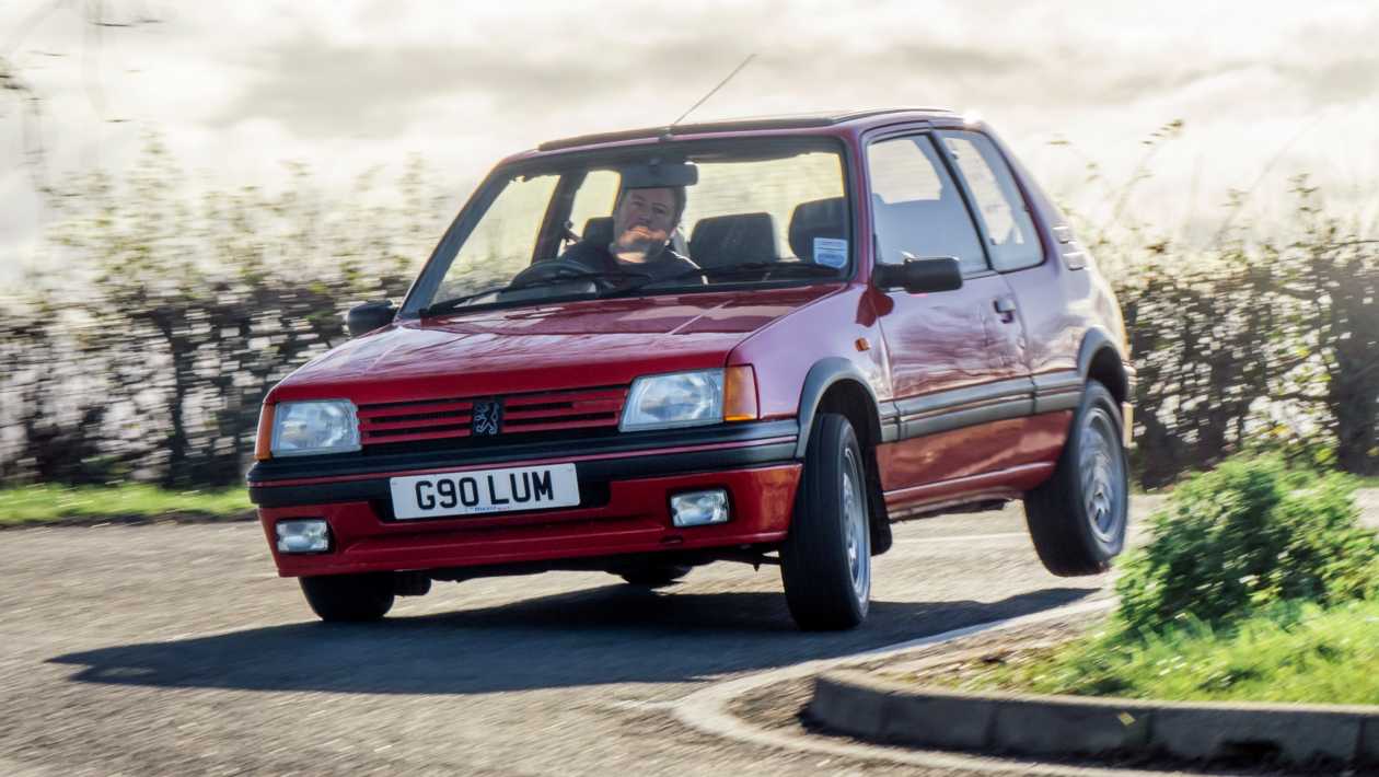 Peugeot 205 GTI (1985 - 1995) – pictures | evo