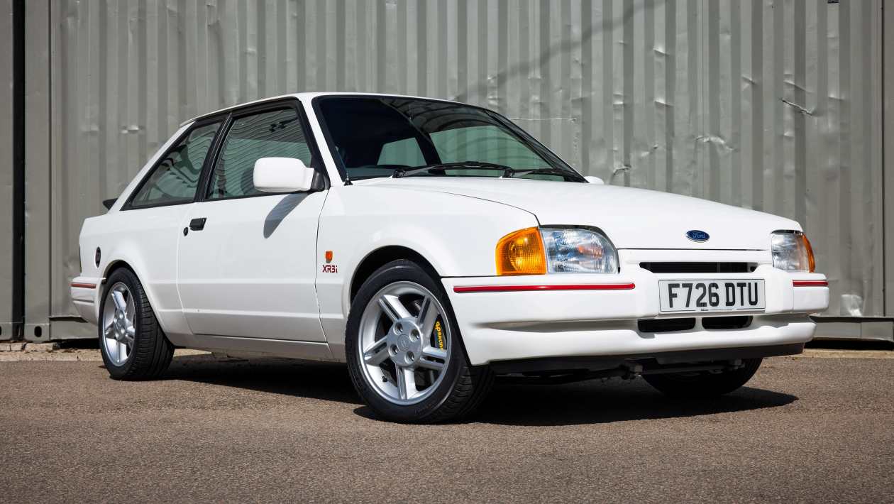 New Ford Escort XR3i Tolman Edition brings the 80s hot hatch up to date ...