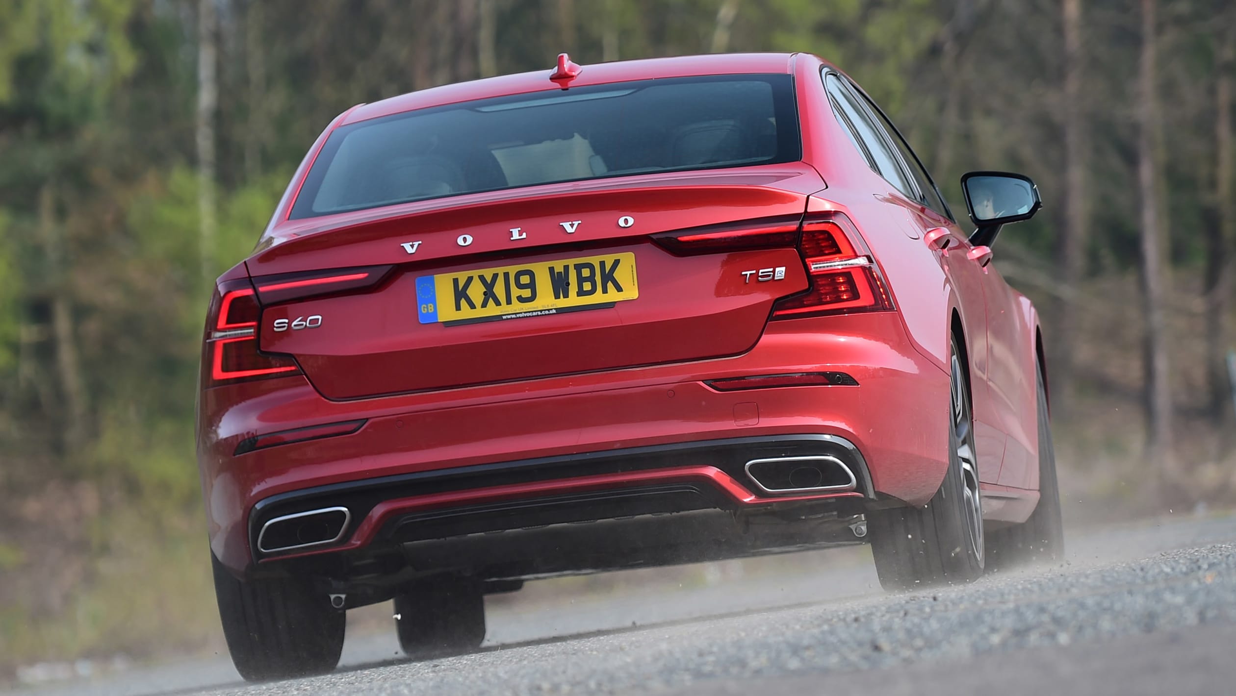 Volvo S60 vs BMW 3 Series - pictures | Auto Express