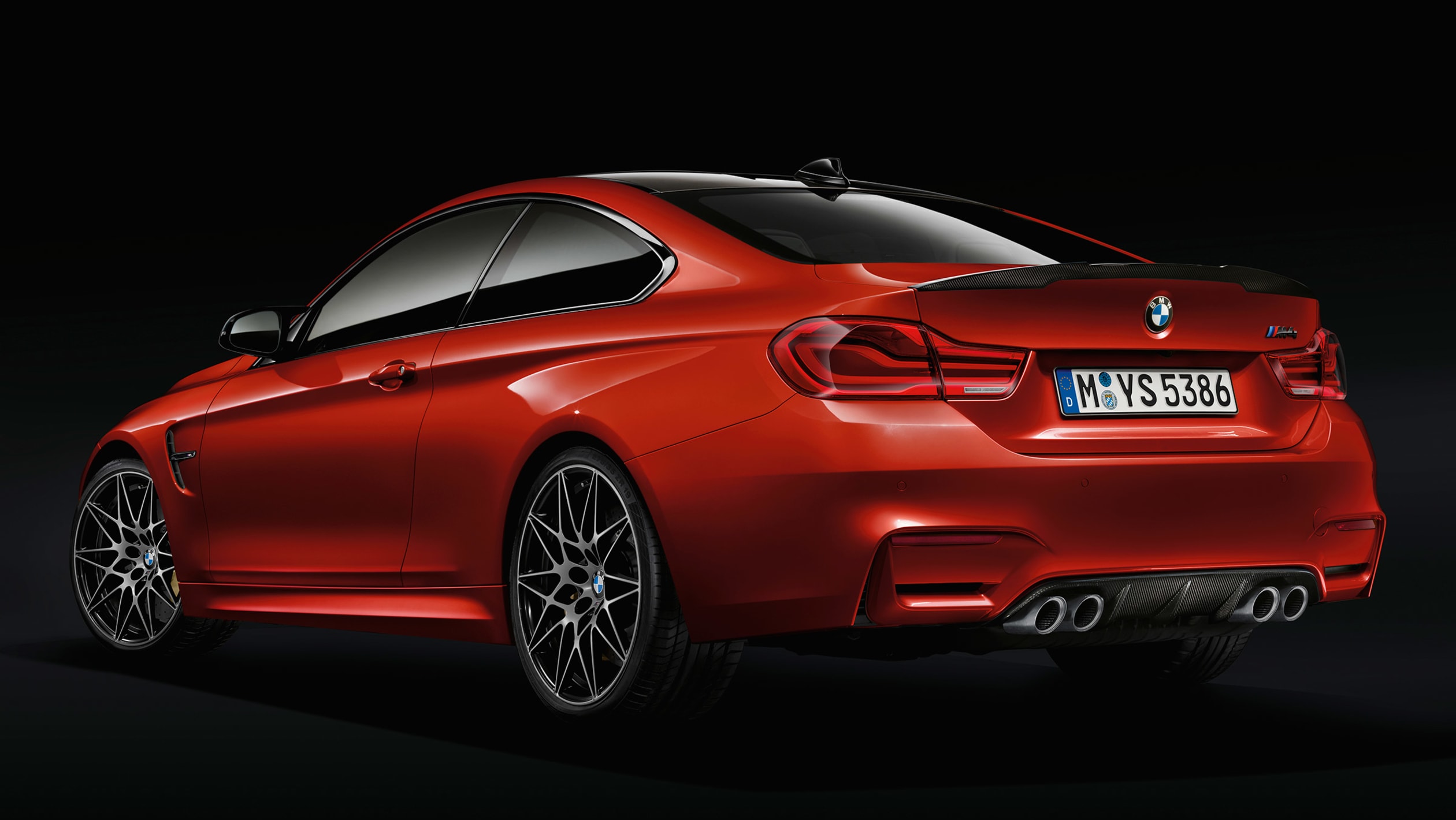 New facelifted 2017 BMW M4 revealed - pictures | Auto Express
