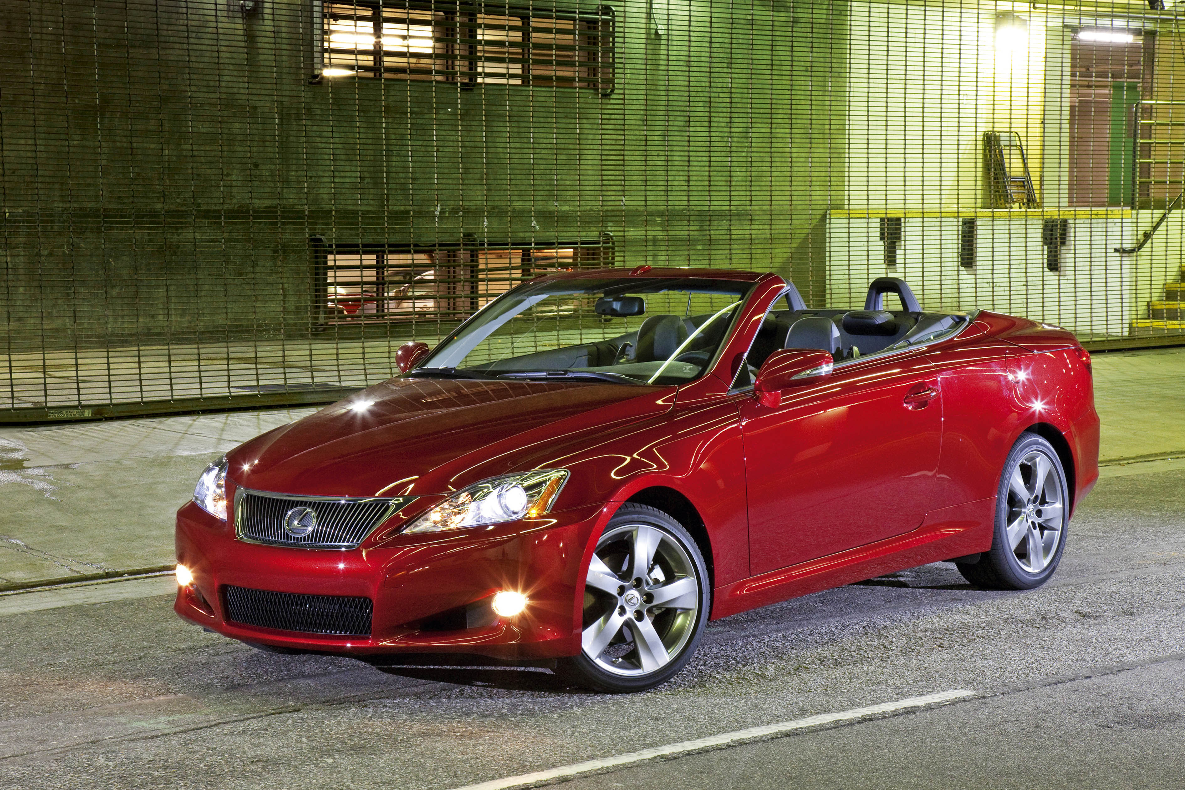 Lexus IS 250C | Auto Express