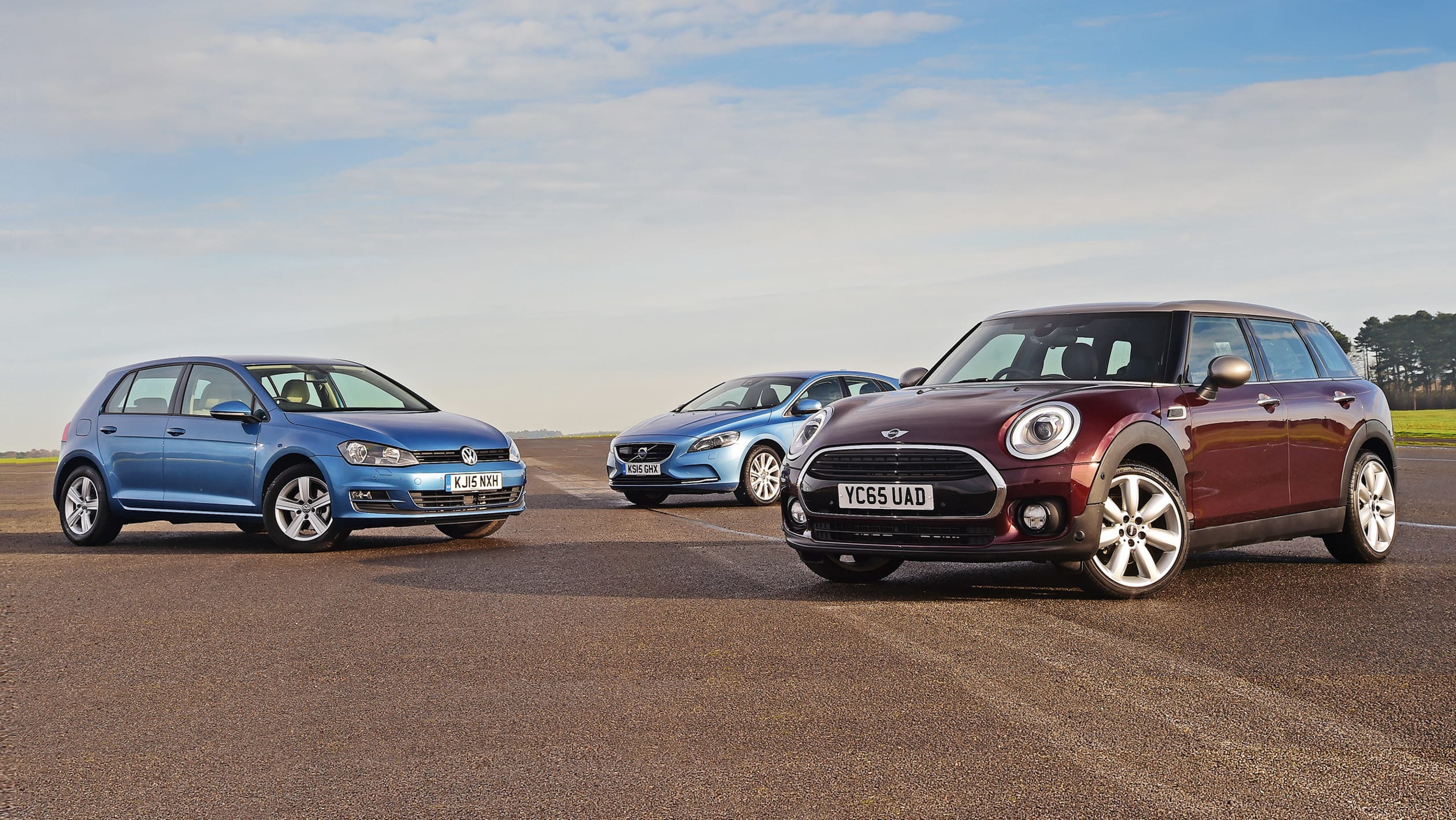 MINI Clubman vs Volkswagen Golf vs Volvo V40 road test - pictures ...