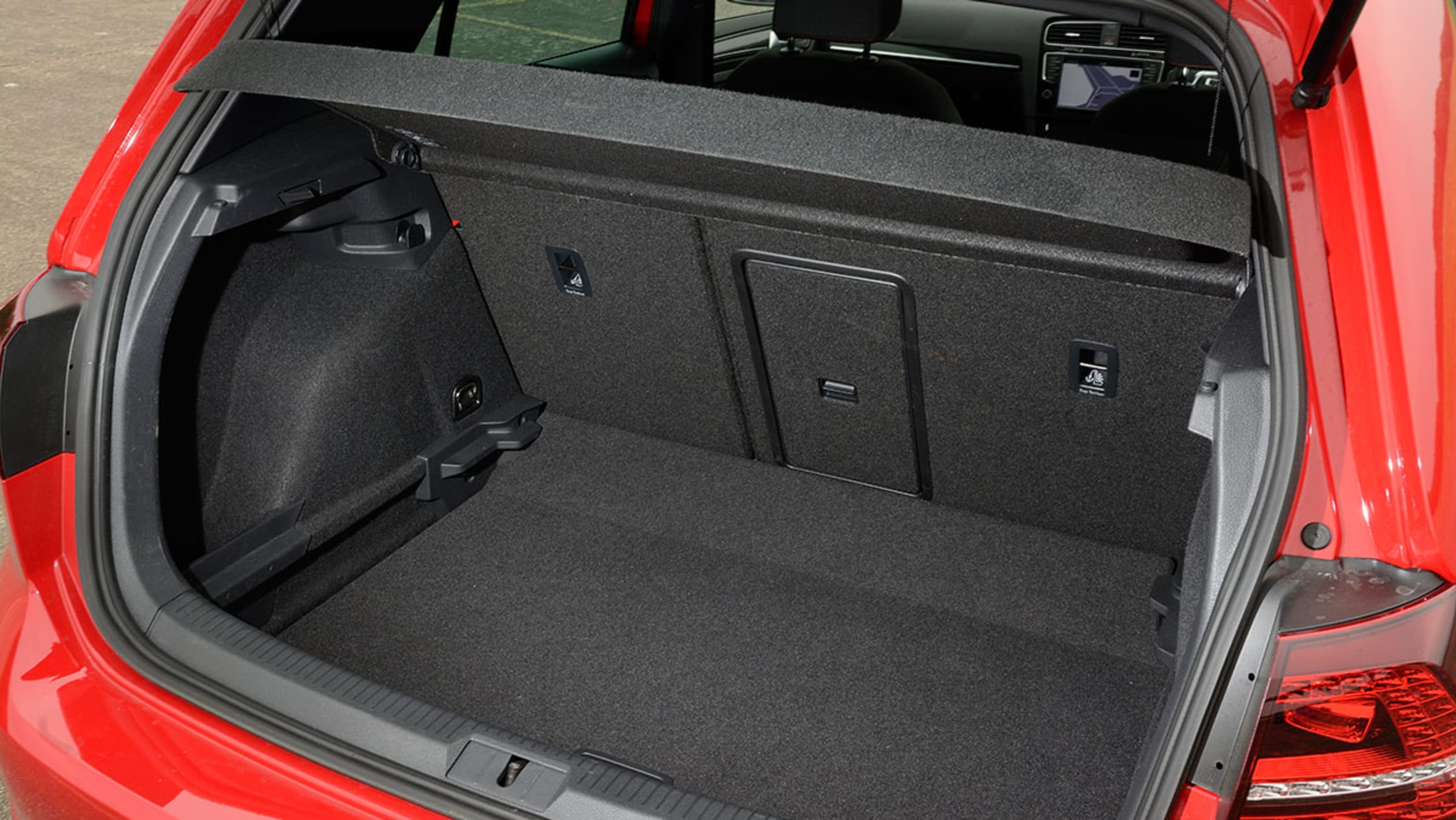 Volkswagen Golf GTI DSG pictures | Auto Express