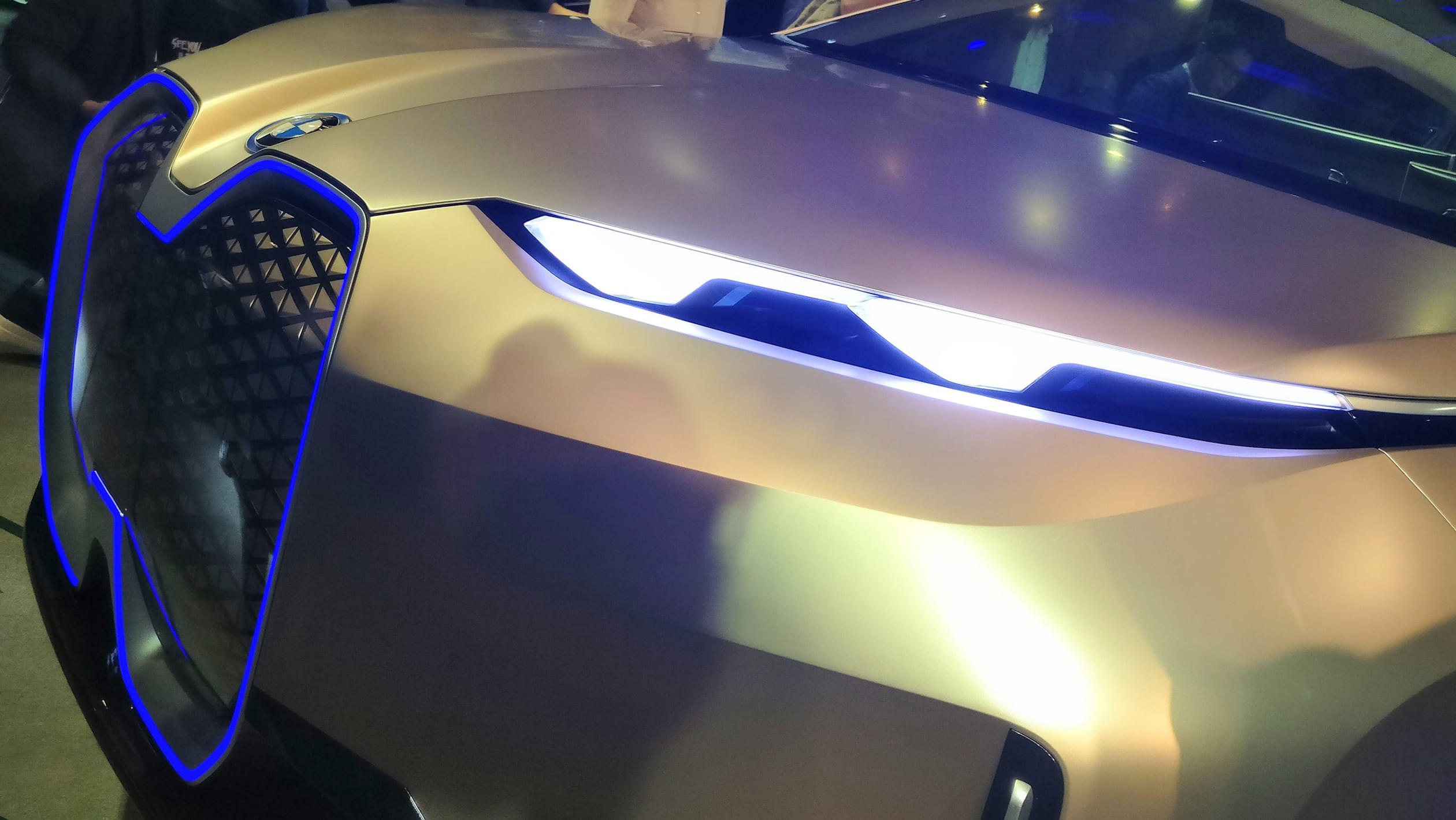 New 2021 BMW iNEXT targets 360-mile range - pictures | Auto Express