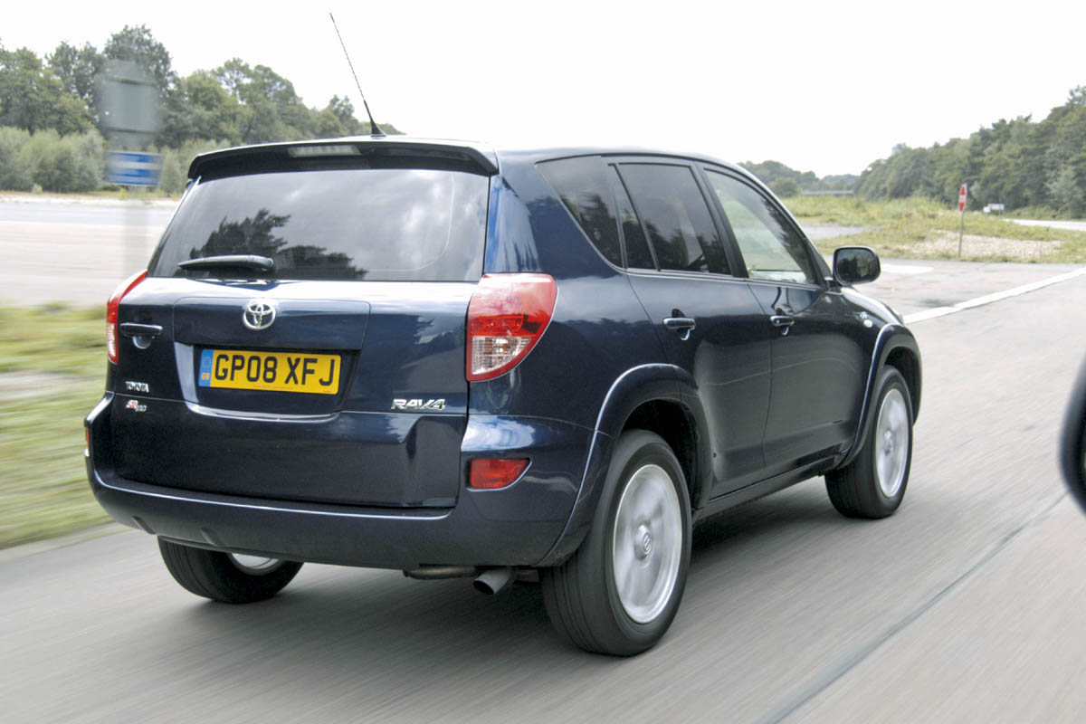 Toyota RAV4 SR180 | Auto Express