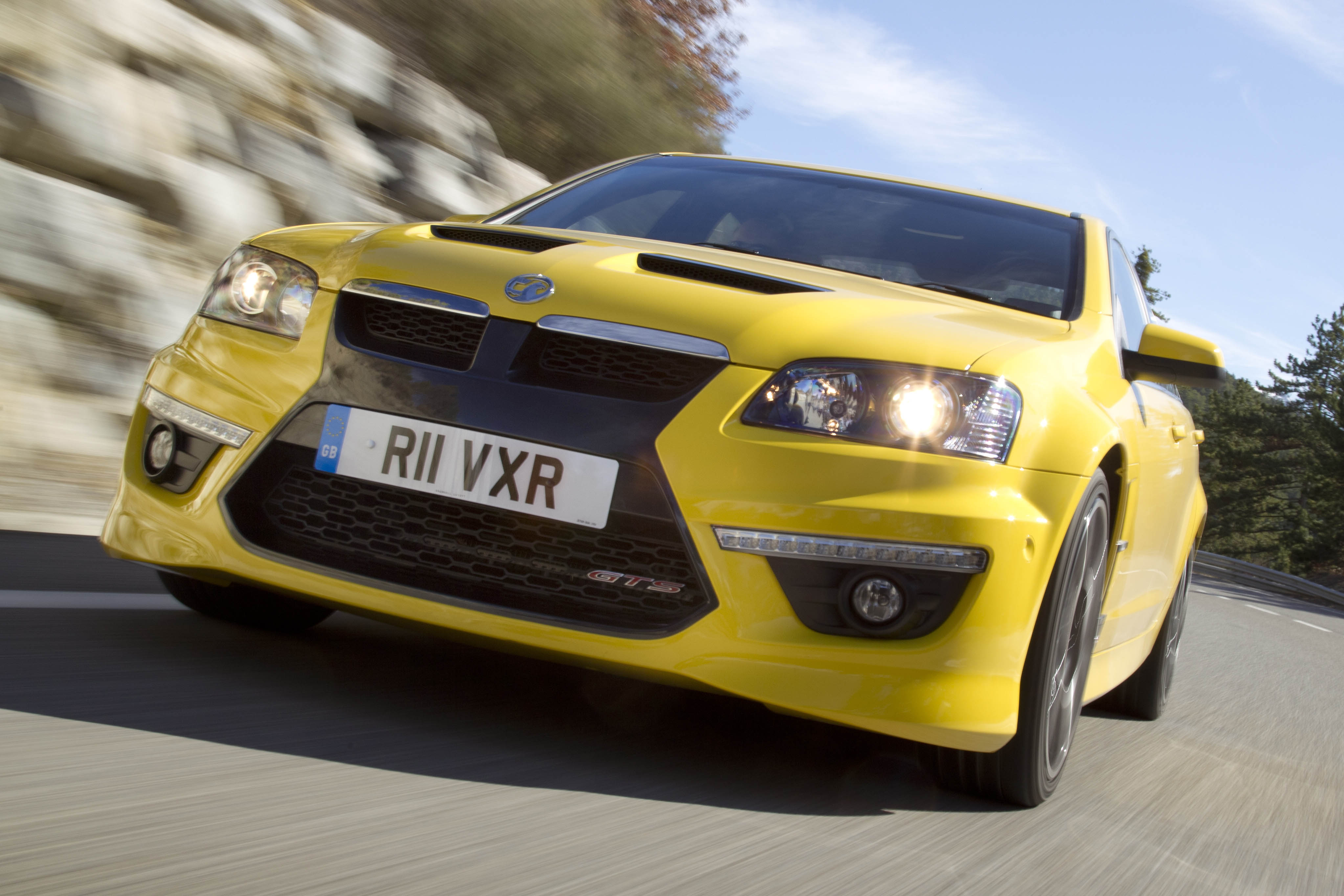 Vauxhall VXR8 | Auto Express