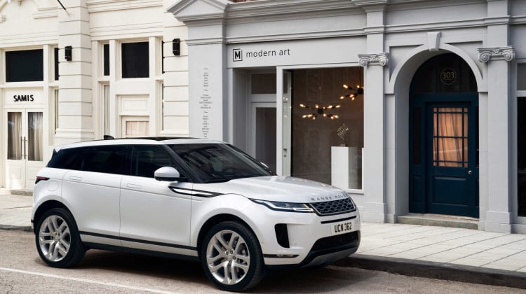 New 2019 Range Rover Evoque SUV launched - pictures | Auto Express