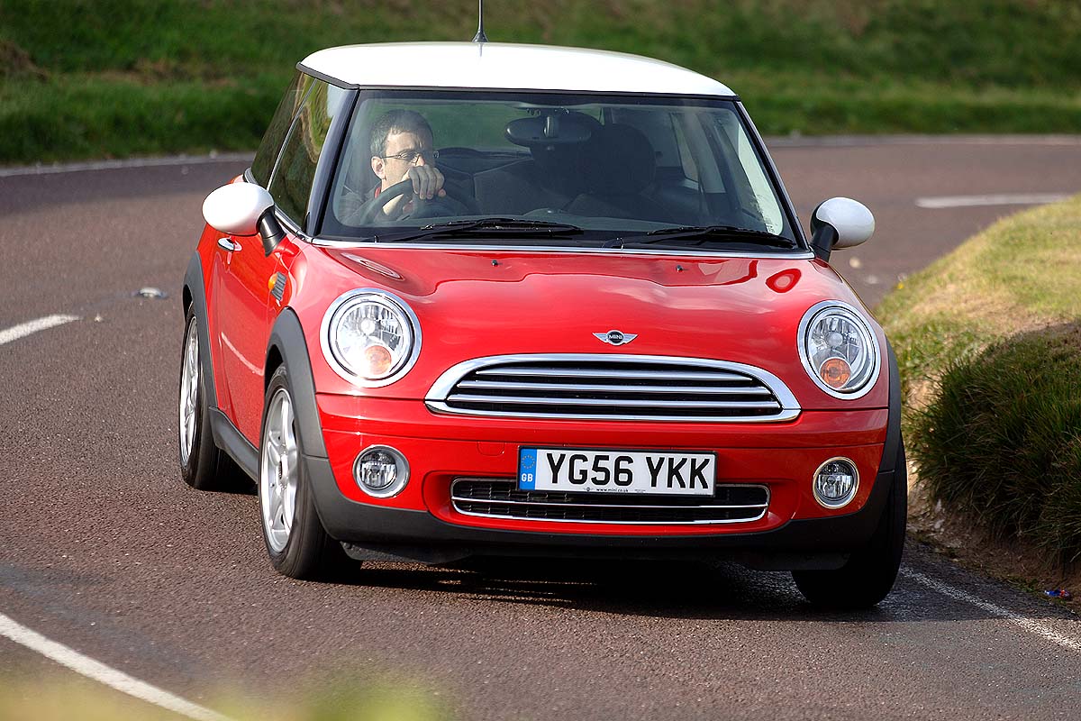 MINI Cooper 1.6 litre | Auto Express