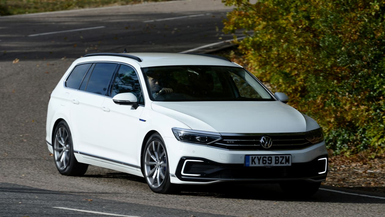 Volkswagen Passat GTE review – images | Auto Express