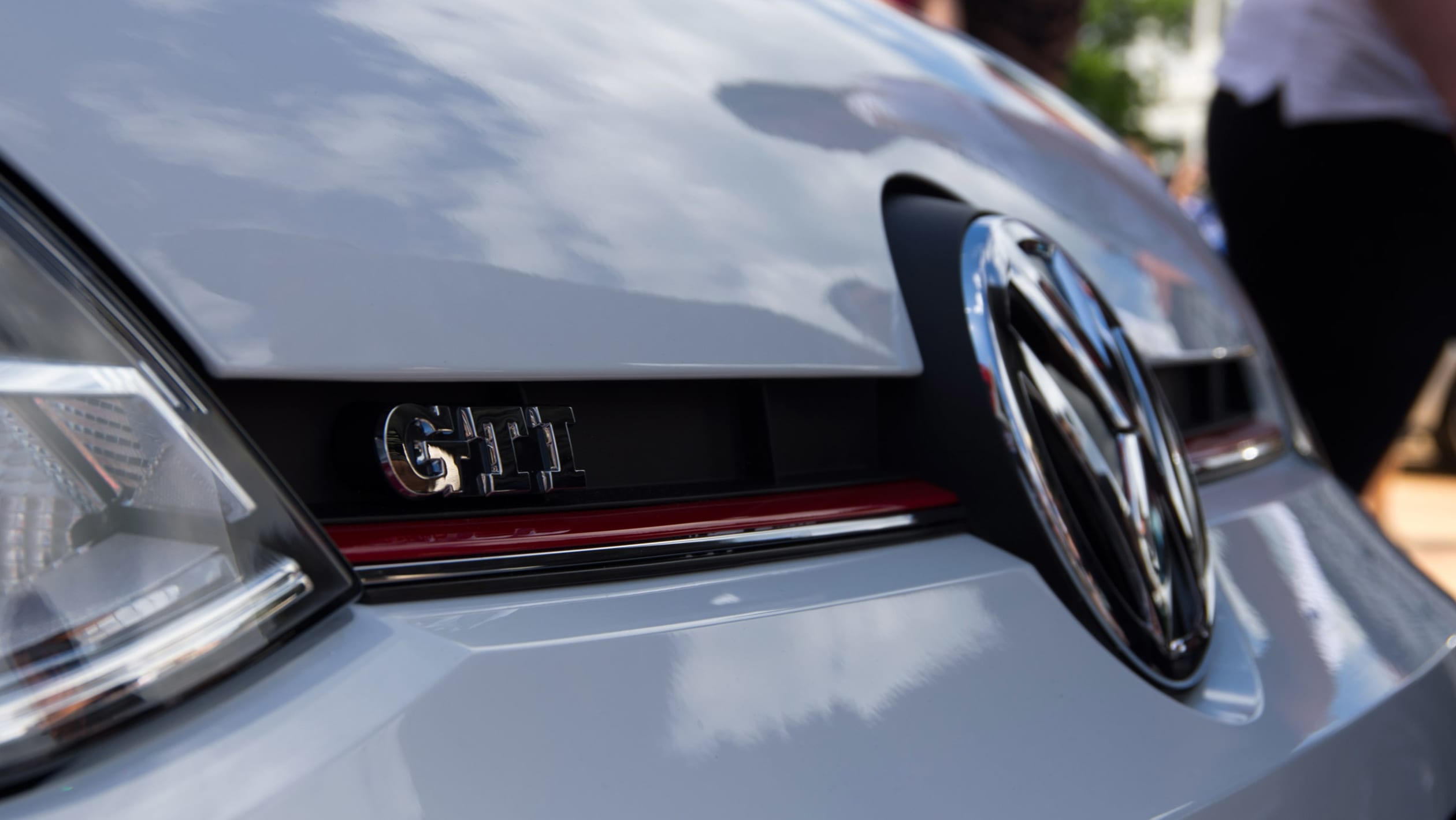 Volkswagen up! GTI revealed - pictures | Auto Express