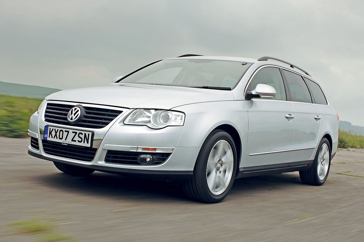 Volkswagen Passat 2.0 TDI 170 Sport DSG | Auto Express