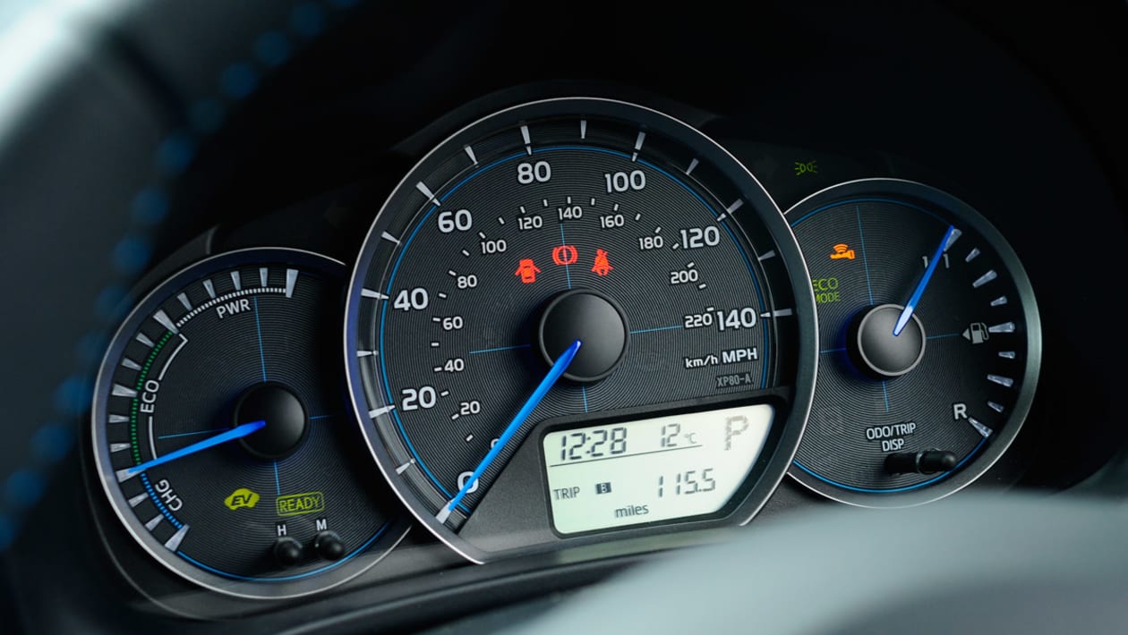 Toyota Yaris Hybrid pictures | Auto Express