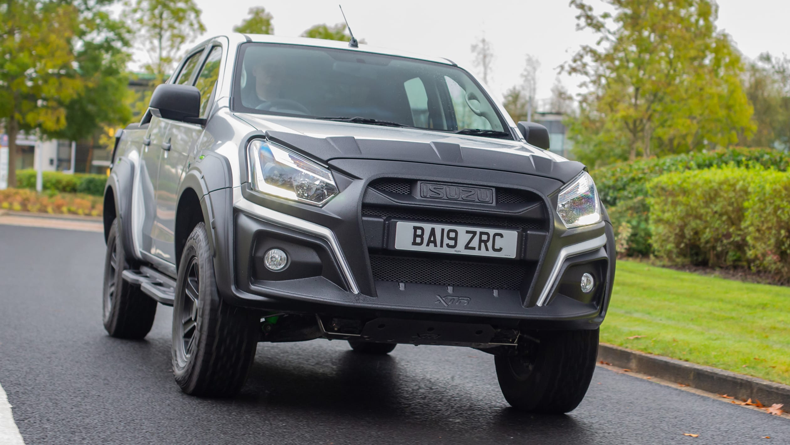New Isuzu D-Max XTR 2019 review - pictures | Auto Express