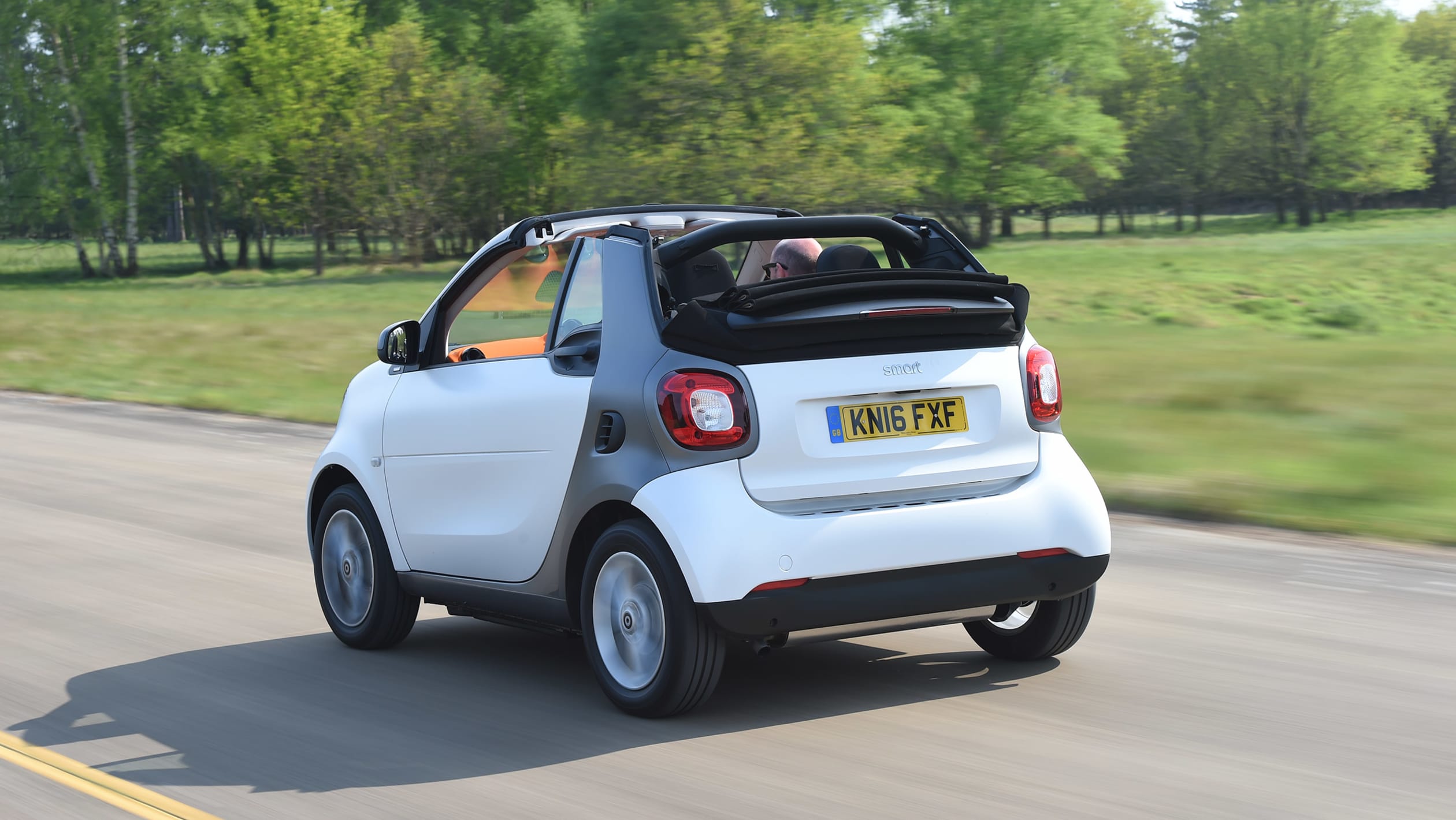 Best convertibles for 2016 - Smart ForTwo Cabrio - pictures | Auto Express