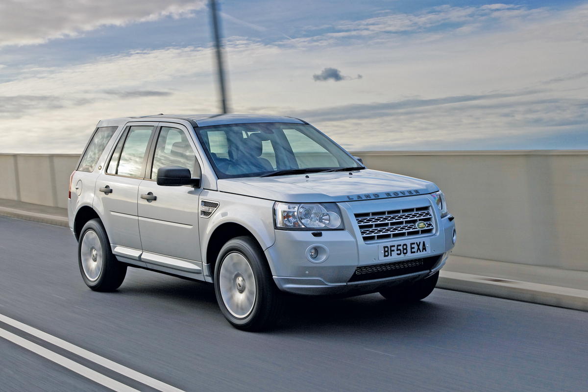 Land Rover e-Terrain | Auto Express
