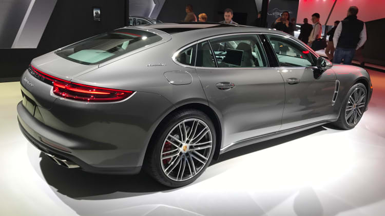 Porsche Panamera Executive long-wheelbase saloon unveiled at LA Motor ...