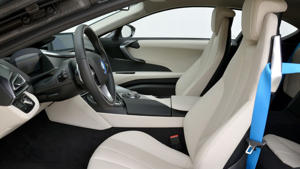 BMW i8 2014 review - pictures | Auto Express