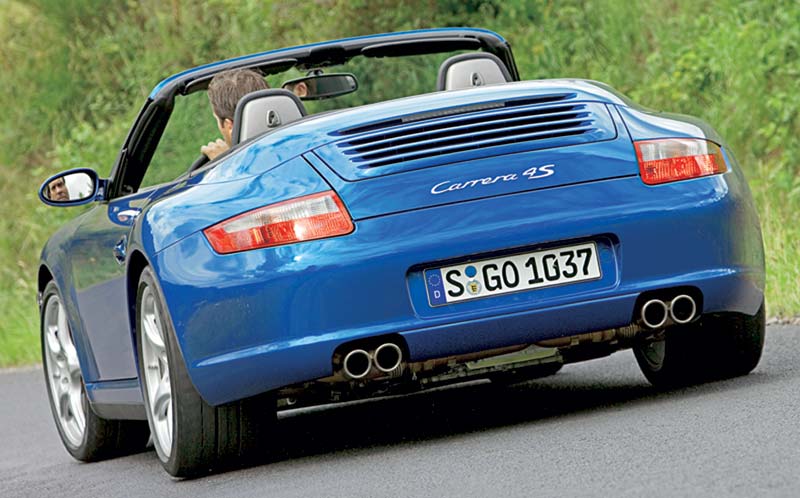 Porsche C4S Cabriolet | Auto Express
