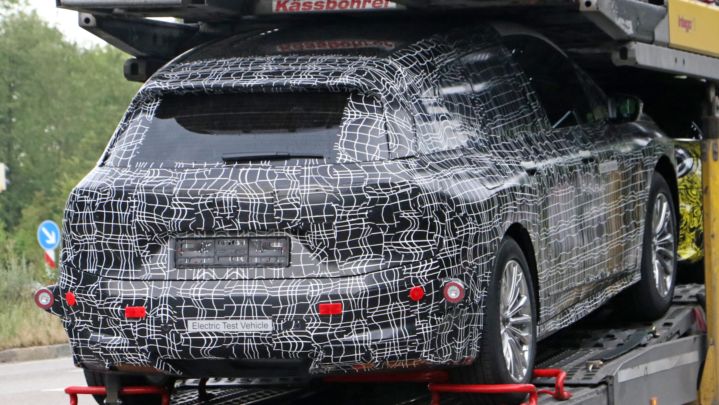 New 2021 BMW iNEXT targets 360-mile range - pictures | Auto Express