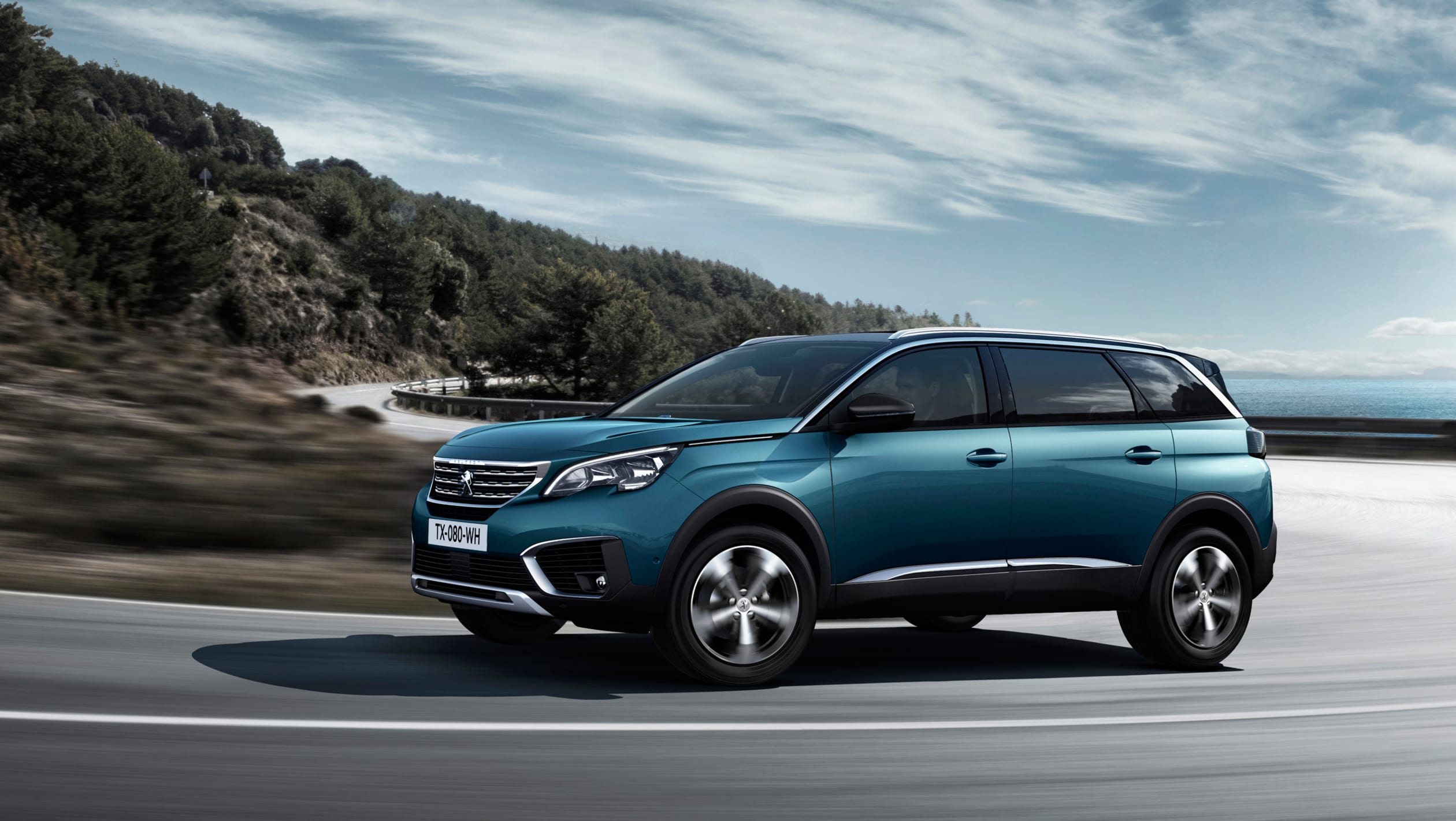 All-new Peugeot 5008 revealed - pictures | Auto Express