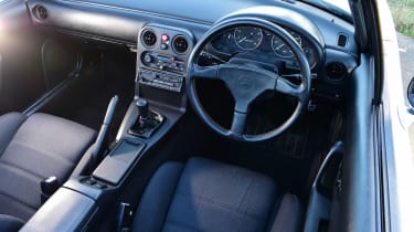 1990 miata interior