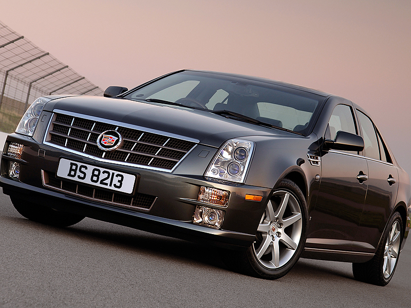 Cadillac STS Saloon (2008-2010) review | Auto Express