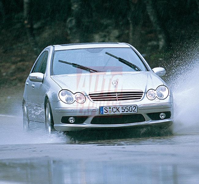 Mercedes C55 AMG saloon | Auto Express