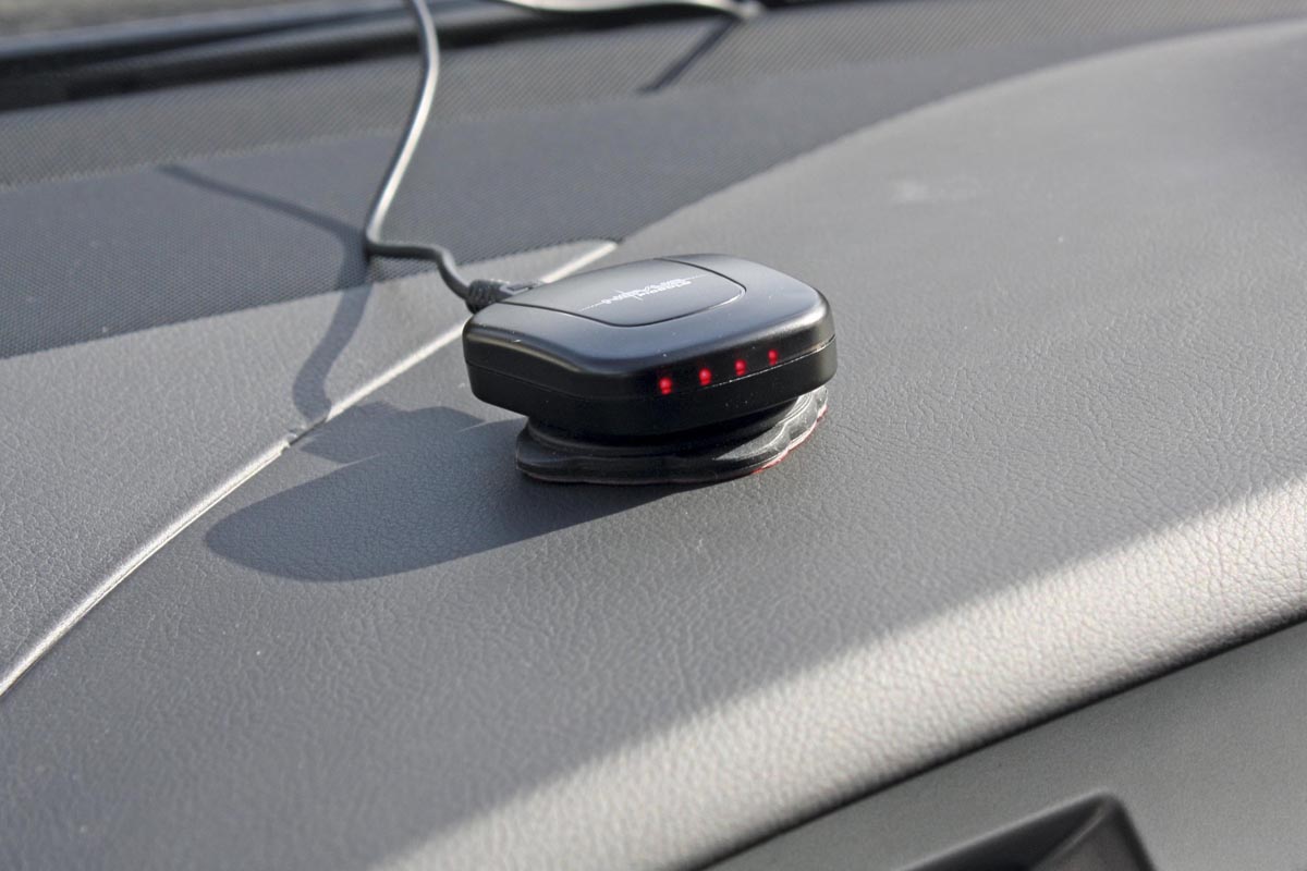 Novus Piccolo speed camera locator | Auto Express