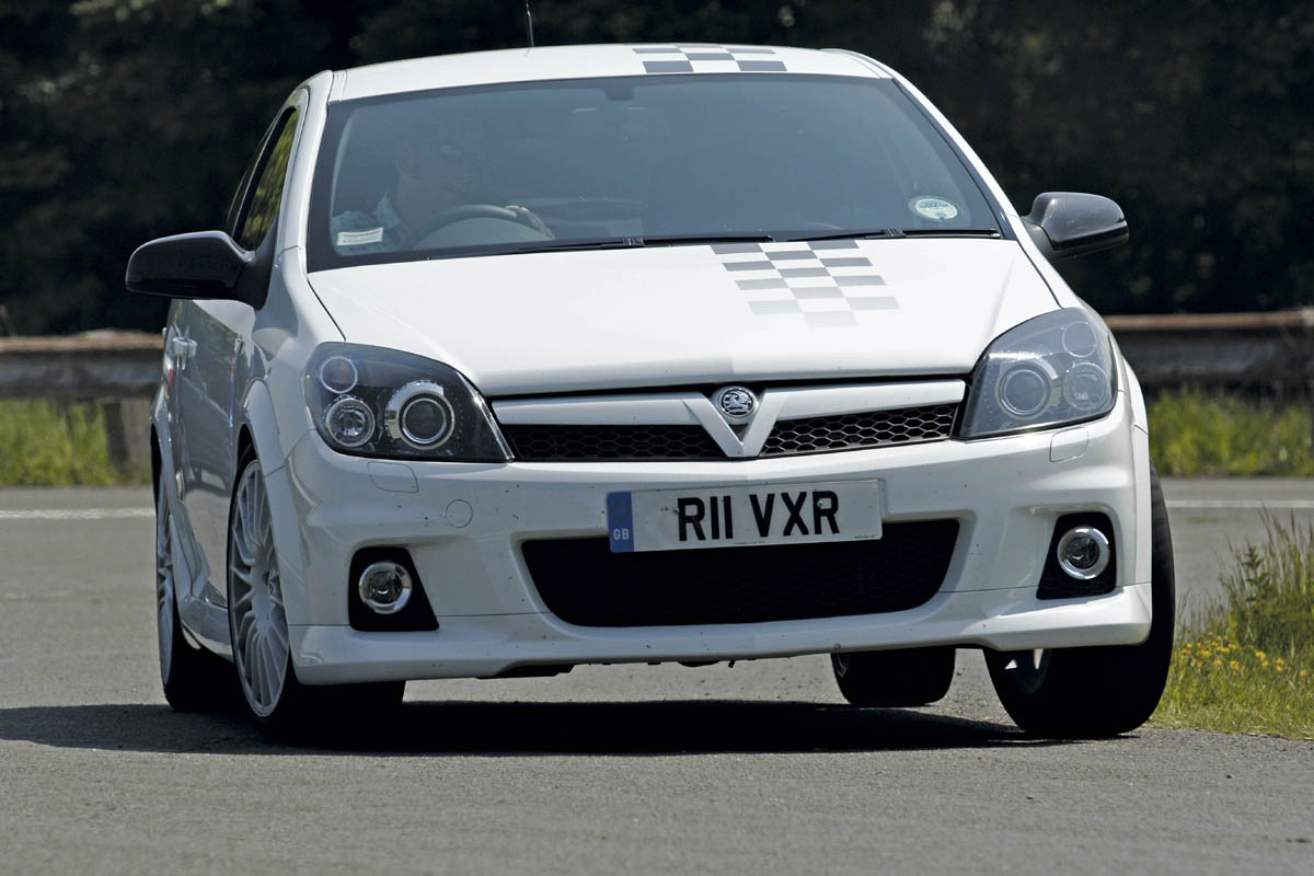 Vauxhall Astra VXR | Auto Express