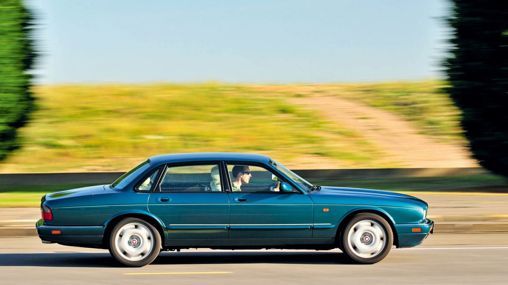 Jaguar XJ (X300) | Auto Express