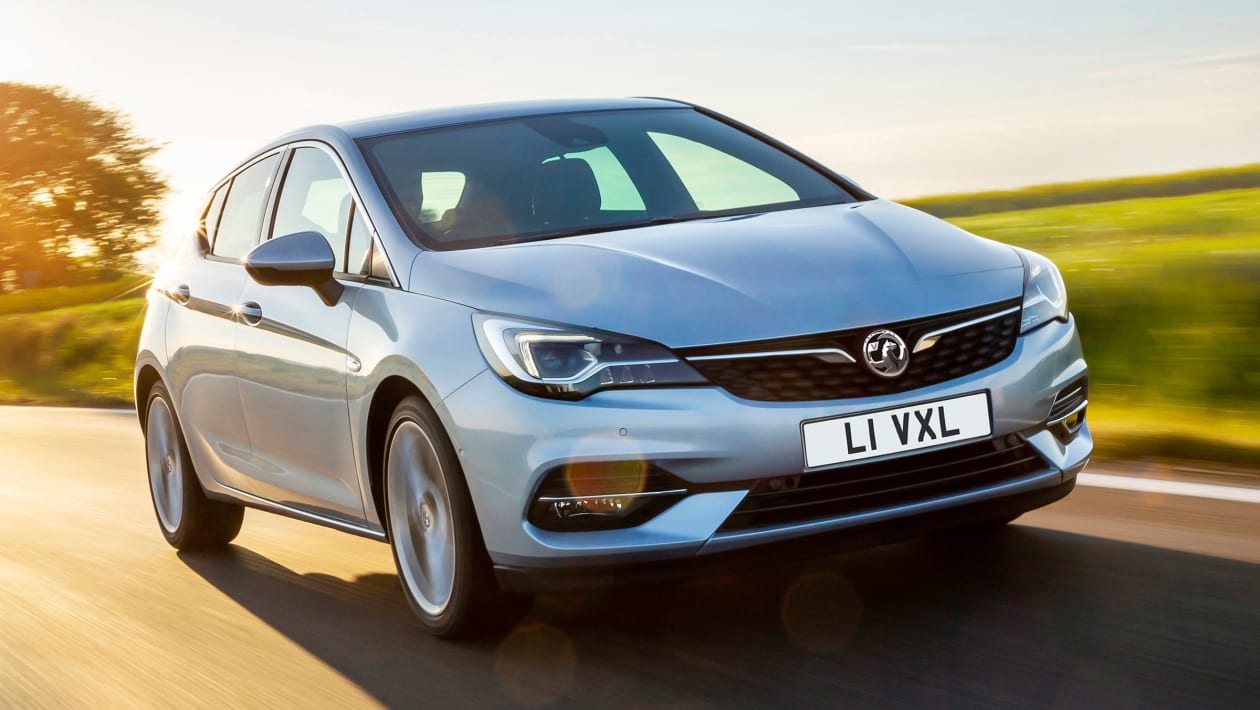 New Vauxhall Astra facelift arrives with new engines for 2019 ...