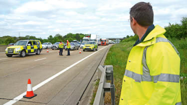 What do Highways England Traffic Officers do all day? - pictures | Auto ...