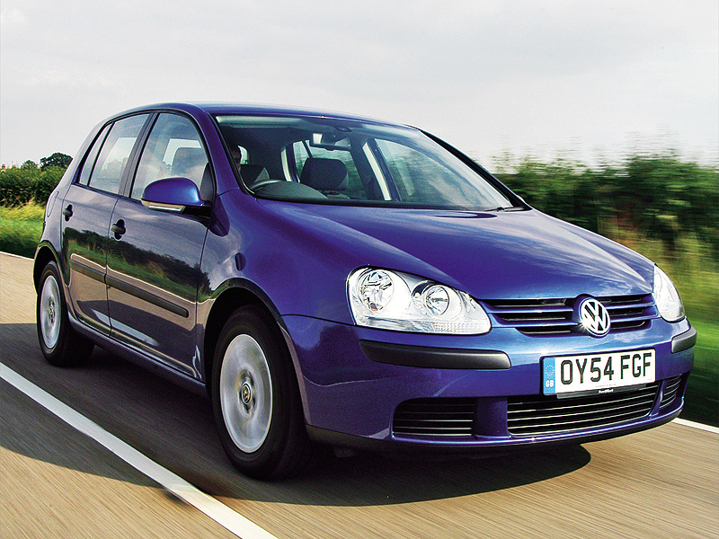 Volkswagen Golf review (2004-2008) | Auto Express