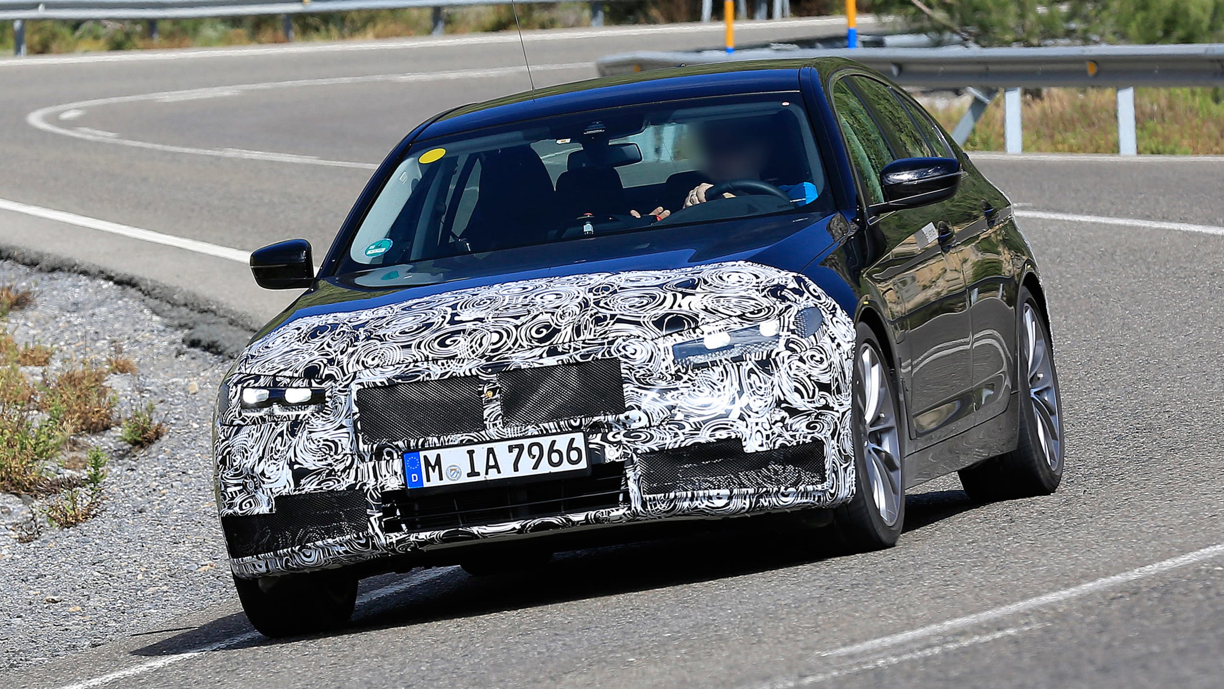New 2020 BMW 5 Series facelift spotted testing - pictures | Auto Express