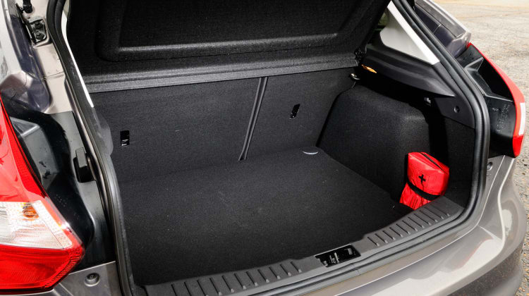 Ford Focus 2.0 TDCi Titanium pictures | Auto Express