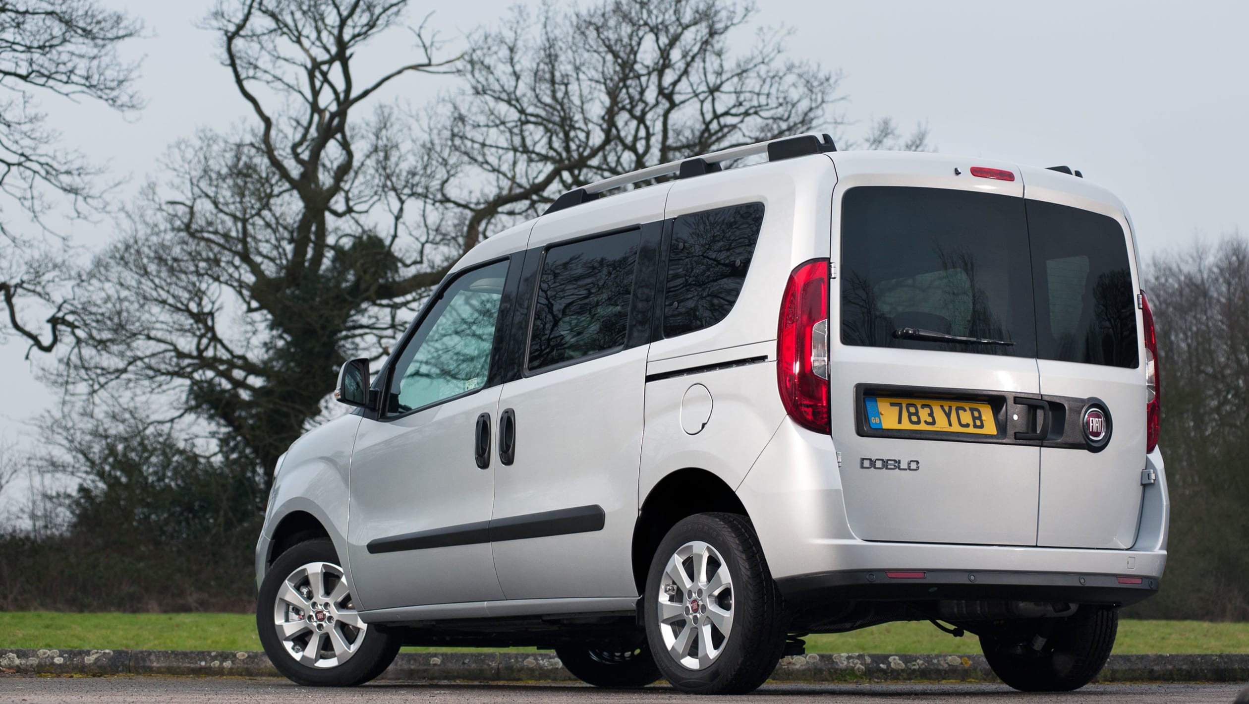 Fiat Doblo 2015 review - pictures | Auto Express