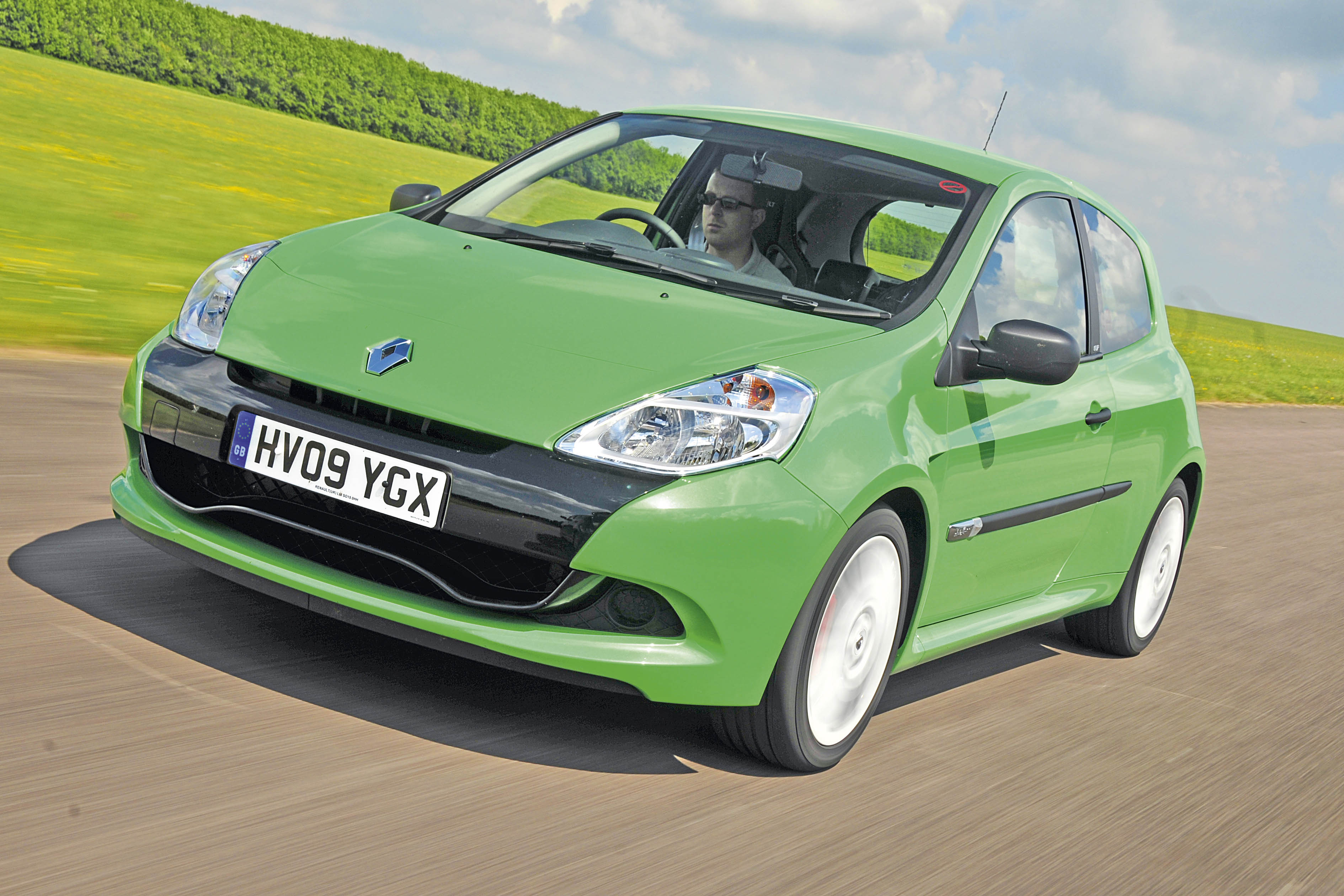 Renaultsport Clio 200 Cup | Auto Express