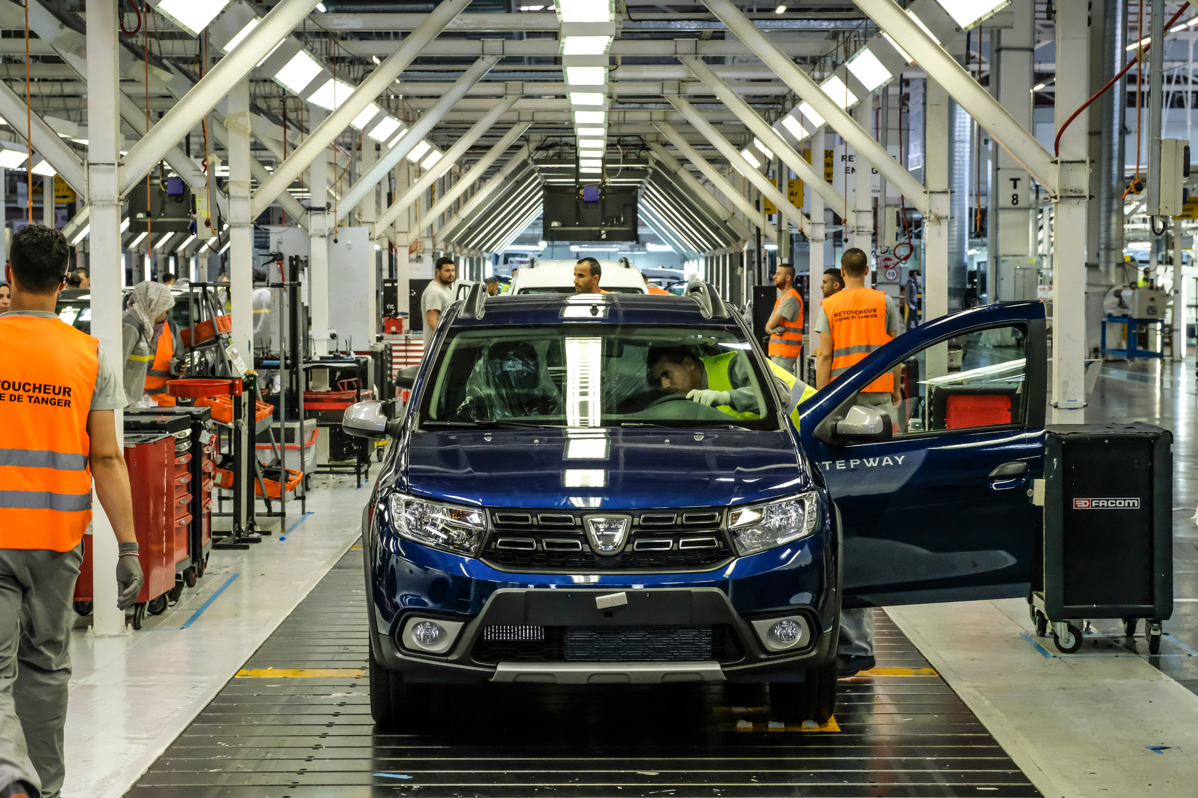 1,000,000th Dacia car built by Morocco plant | Auto Express