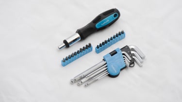 Halfords Ratcheting Screwdriver and Hex Key Set | Auto Express
