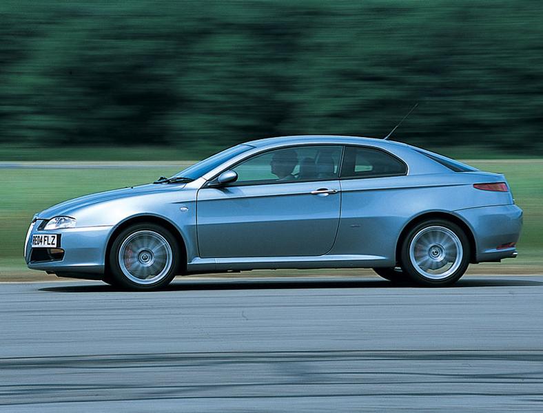 Alfa Romeo GT 1.9 JTD MultiJet (Diesel) Reviews | Alfa Romeo GT 1.9 ...